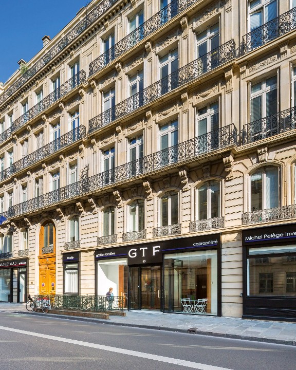 Vaneau Luxury Real Estate